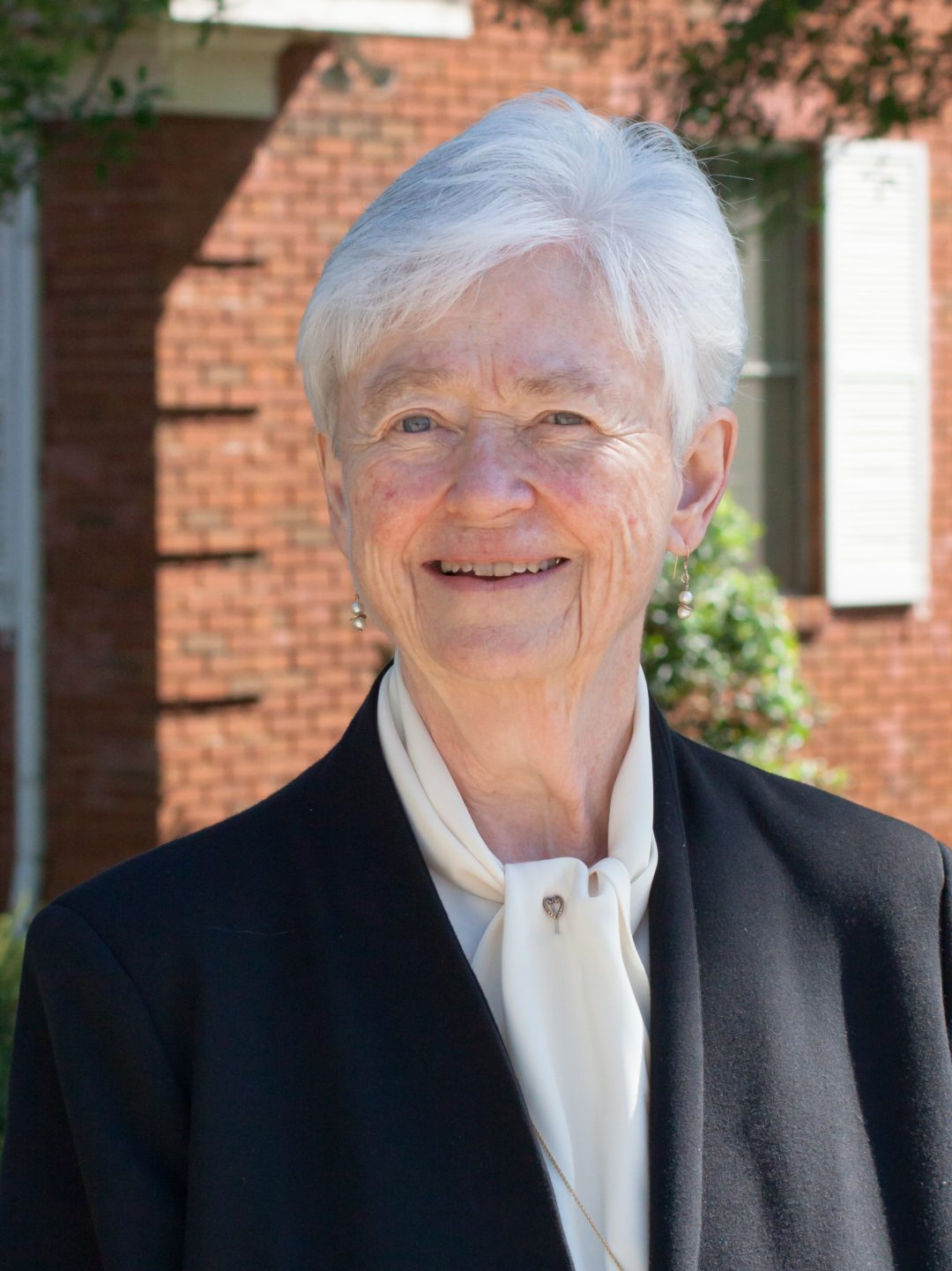 Meet Lois MacGillivray, SNJM | Sisters of the Holy Names